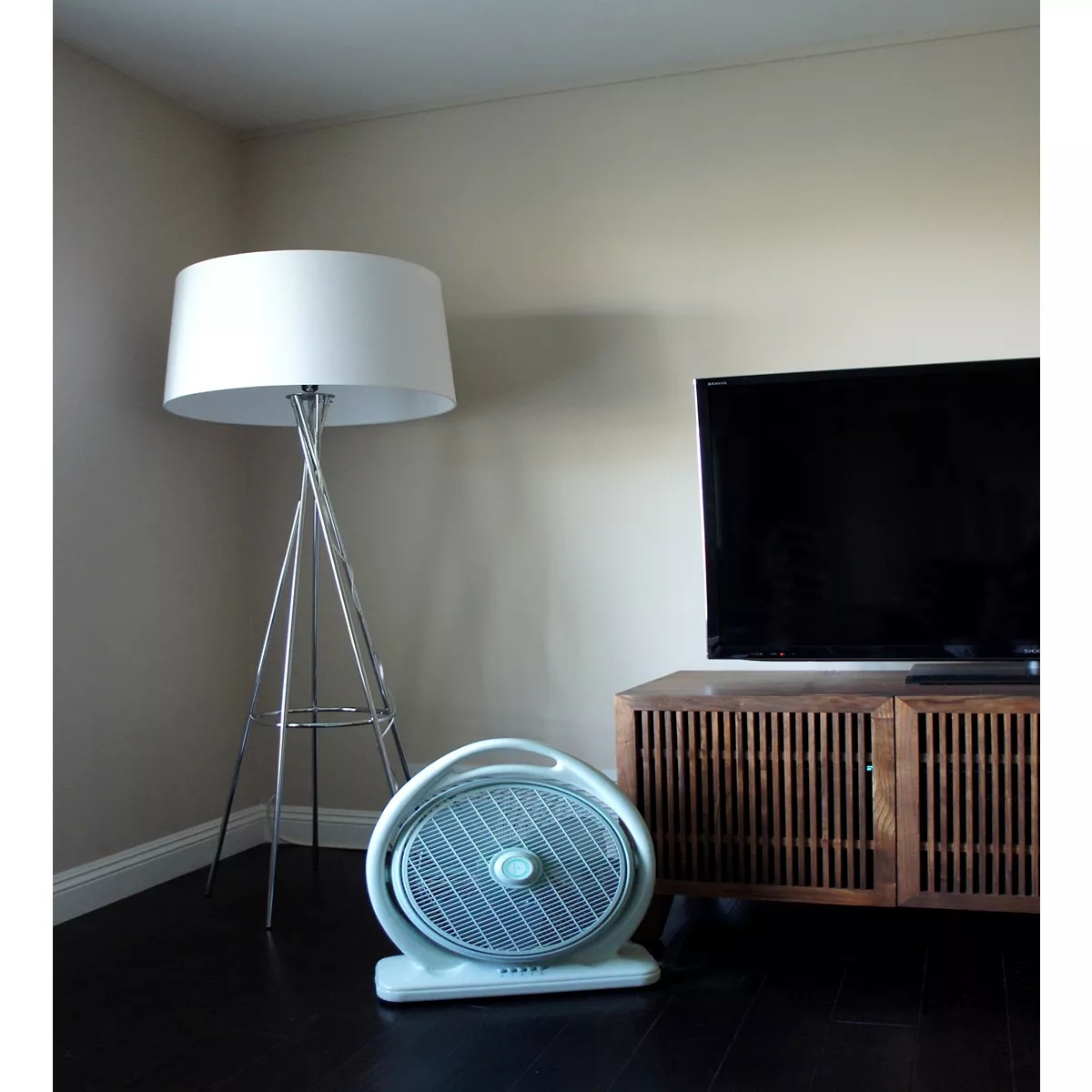 Sunpentown Heavy Duty 3-Speed Quiet Portable 14" Box Fan with Carry ...