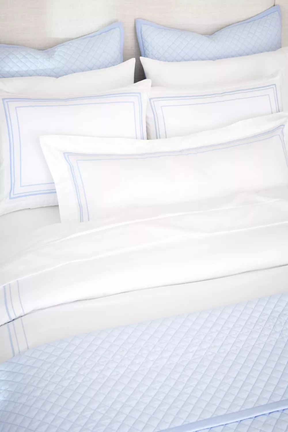 Everhome Sullivan Triple Baratta 3-Piece King Duvet Cover Set In White ...